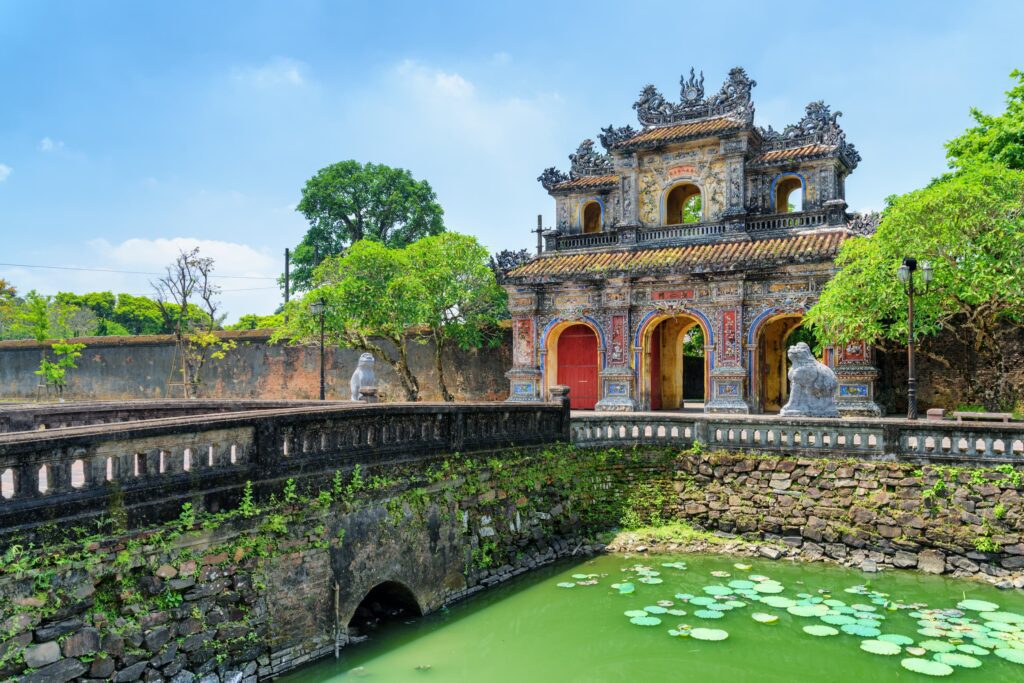 Hue Full Day Art & Architecture - VietOne Travel